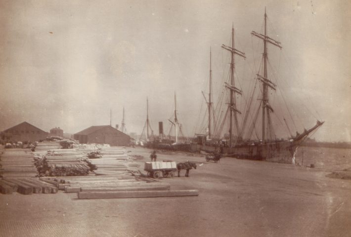 Dublin Port Archive